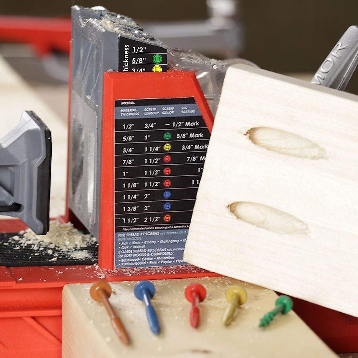 ARMOR TOOL Pocket Hole Screws - 1" Fine Thread Screws 100 Piece with Green Color Coat & Square Drive - AP-F-100-100