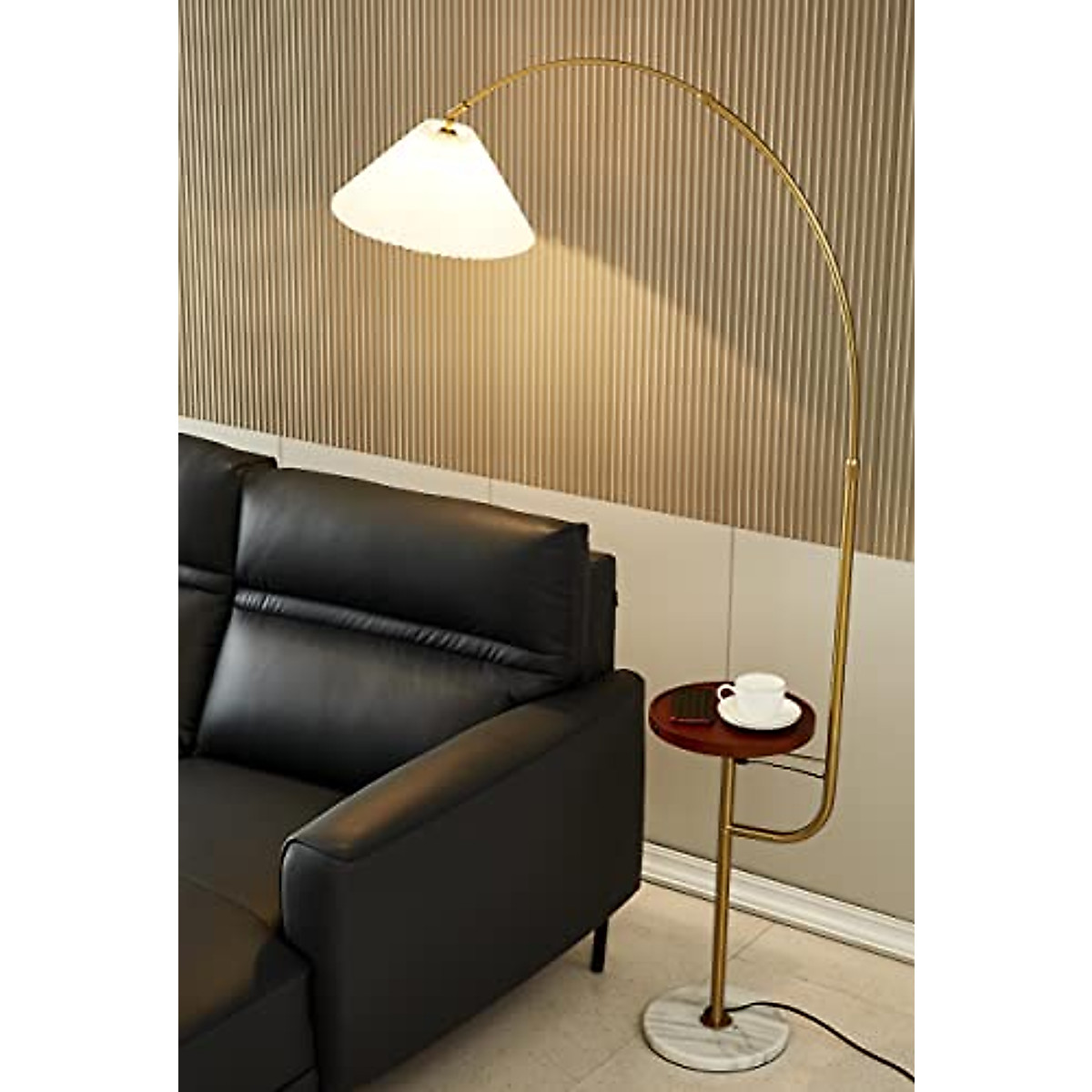 Floor Lamp with Table/Tray,Michideco Bedside Lamp with Double USB Ports and Charger,Great Reading Lamp for Bedroom, Living Room or Office(Gold,Long-arm)