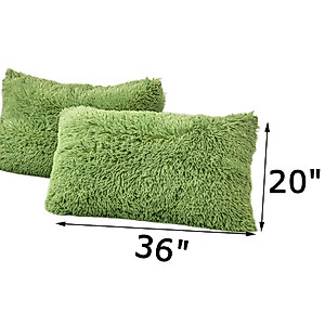 MorroMorn Decorative Pillows Covers, 2 Packs Faux Fur Pillow Cases, Luxury Shaggy Throw Pillowcase Cushion Shams with Zipper Closure Home Decor for Couch Sofa Bed Room (Green, King/Cali King)