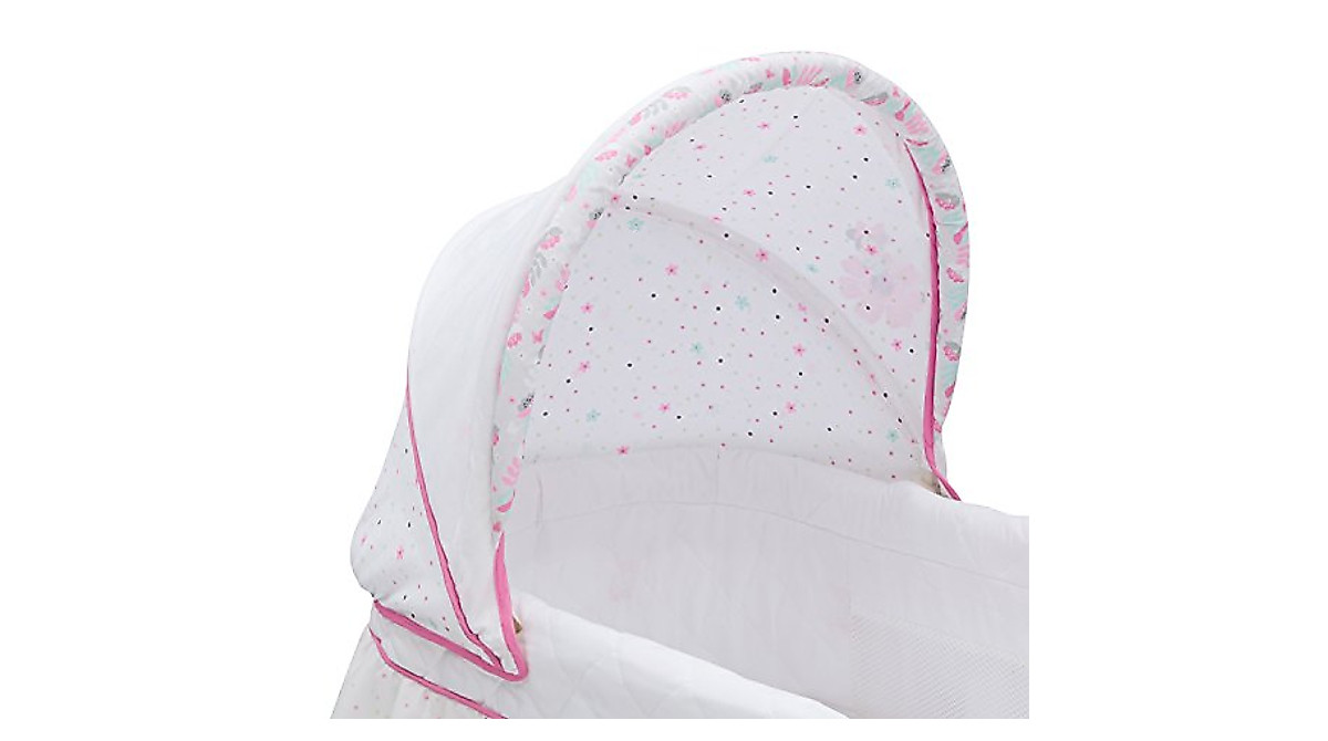 Delta Minnie Mouse Bedside Bassinet - Portable Comfort & Soothing