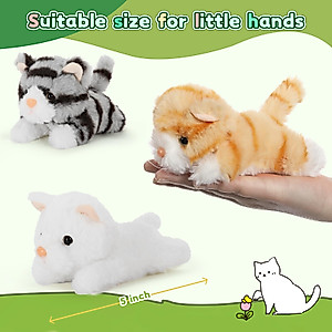 Muiteiur 4 Piece Cat Plush Set, Mom Cat Stuffed Animal with 3 Baby Stuffed Kittens in Zipper Pouch, Cute Stuffed Cat for Kids Girls Boys, Great Gift for Valentines Birthday (Grey,15.7inch)