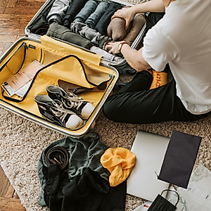 Cardinal bag supplies Multipack of 2 Compact Zipper Cloth Pouches,11 x 6 inches (Black)