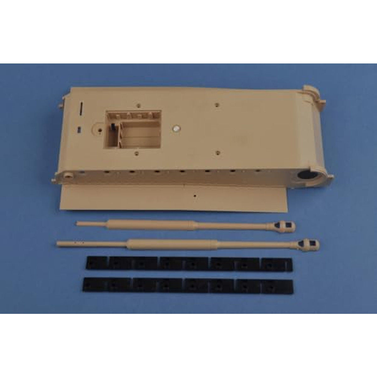 Hobby Boss Pz.Kpfw.VI Tiger I Military Land Vehicle Model Building Kit