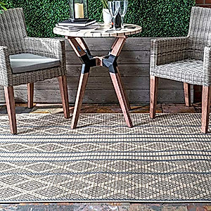 nuLOOM Charter Banded Trellis Indoor/Outdoor Area Rug, 5' x 8', Light Grey