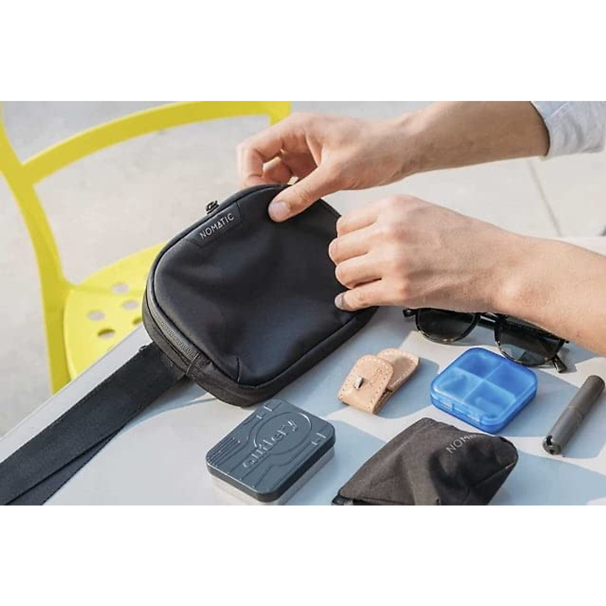 NOMATIC Access Sling - Black