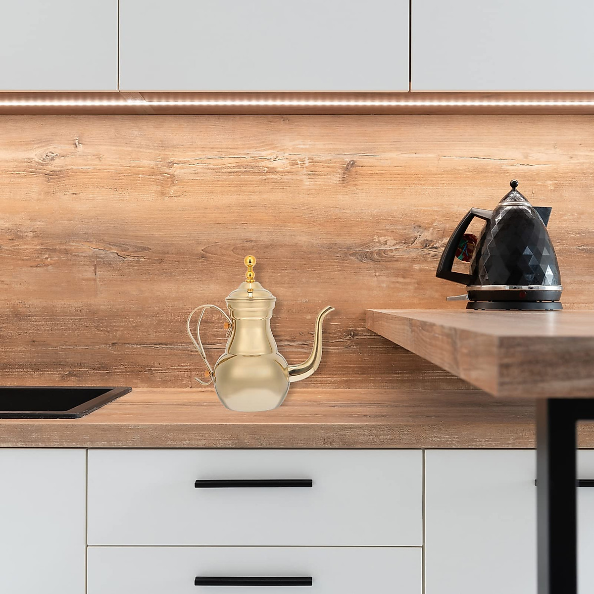 CALLARON Tea Kettle Tea Gooseneck Turkish Greek Arabic Coffee Pot: Middle East Arab Stovetop Coffee Maker Wine Decanter 1.1L Brewer Pot with Handle for Home Kitchen Golden Tea Pot Kettle