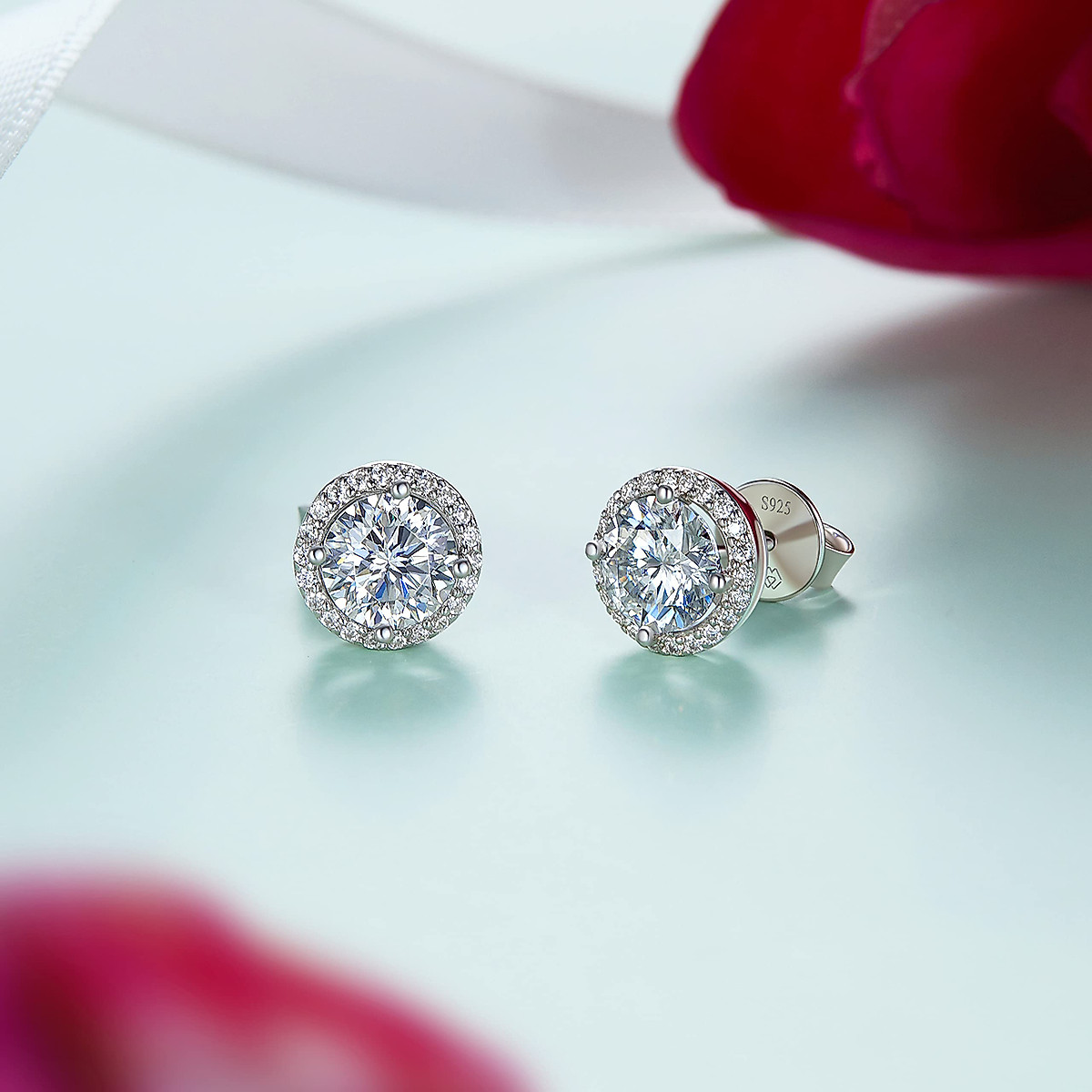 MomentWish Moissanite Earrings, 1Carat Stud Earrings for Women, D Color VVS1 Simulated Diamond 925 Sterling Silver Halo Earrings