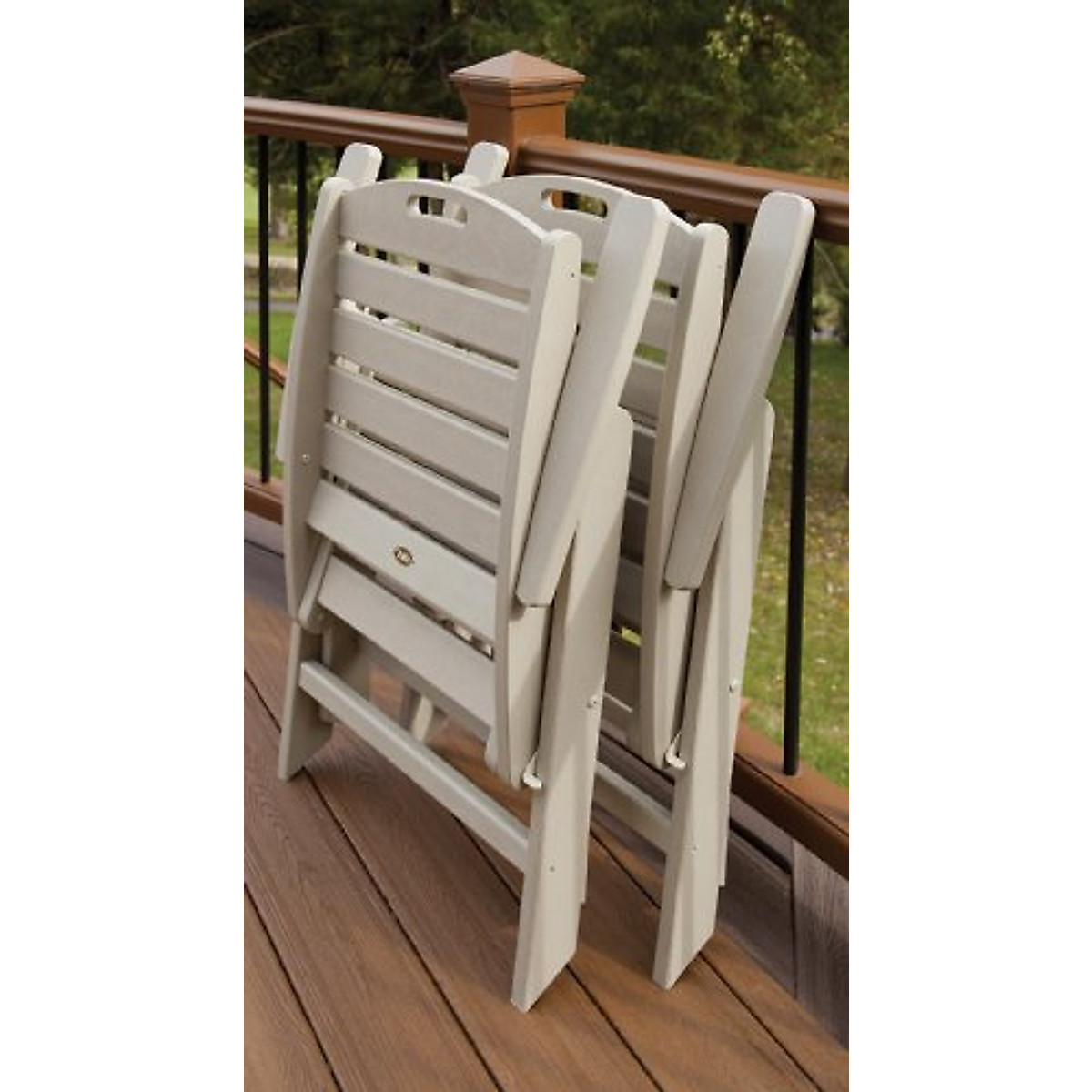 Trex Outdoor Furniture Yacht Club Folding Highback Chair, Sand Castle