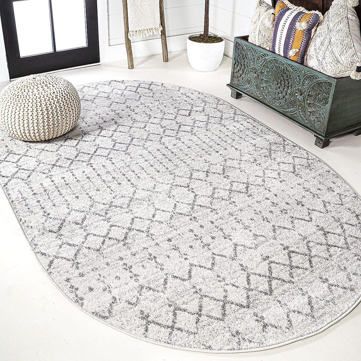 JONATHAN Y MOH101B-3OV Moroccan Hype Boho Vintage Diamond 3 ft. x 5 ft. Oval Area-Rug, Bohemian, Southwestern, Transitional, Pet Friendly, Non Shedding, Stain Resistant, Easy-Cleaning, Cream/Gray