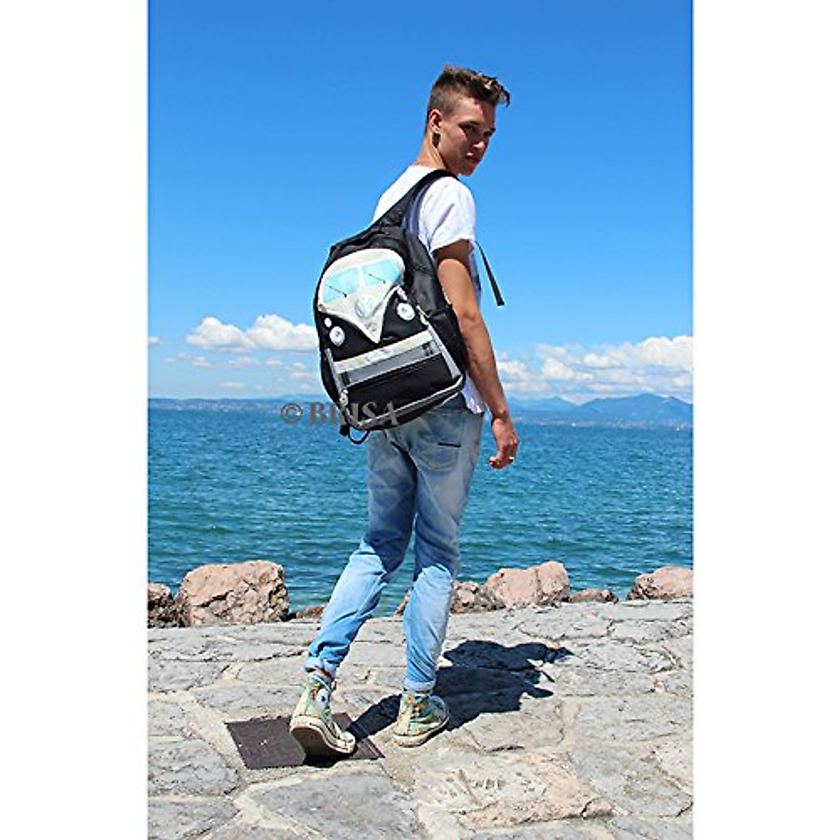 BRISA VW Collection - Volkswagen Hiking Laptop University Backpack in T1 Bus Campervan Design (30 L/7.9 gal/Large/Black)