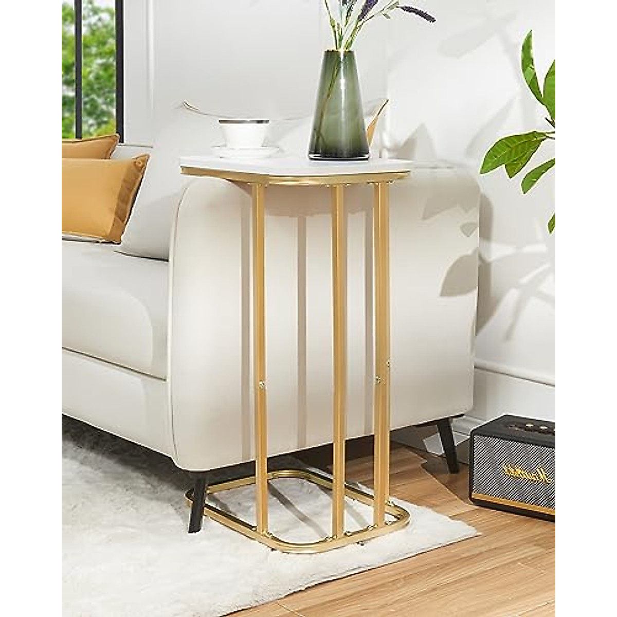 KJGKK C Shaped End Table, 26.6 inches High Side Table for Couch Sofa Bed, Small Tv Tray, for Living Room, Bedroom, Metal Frame, Gold & White