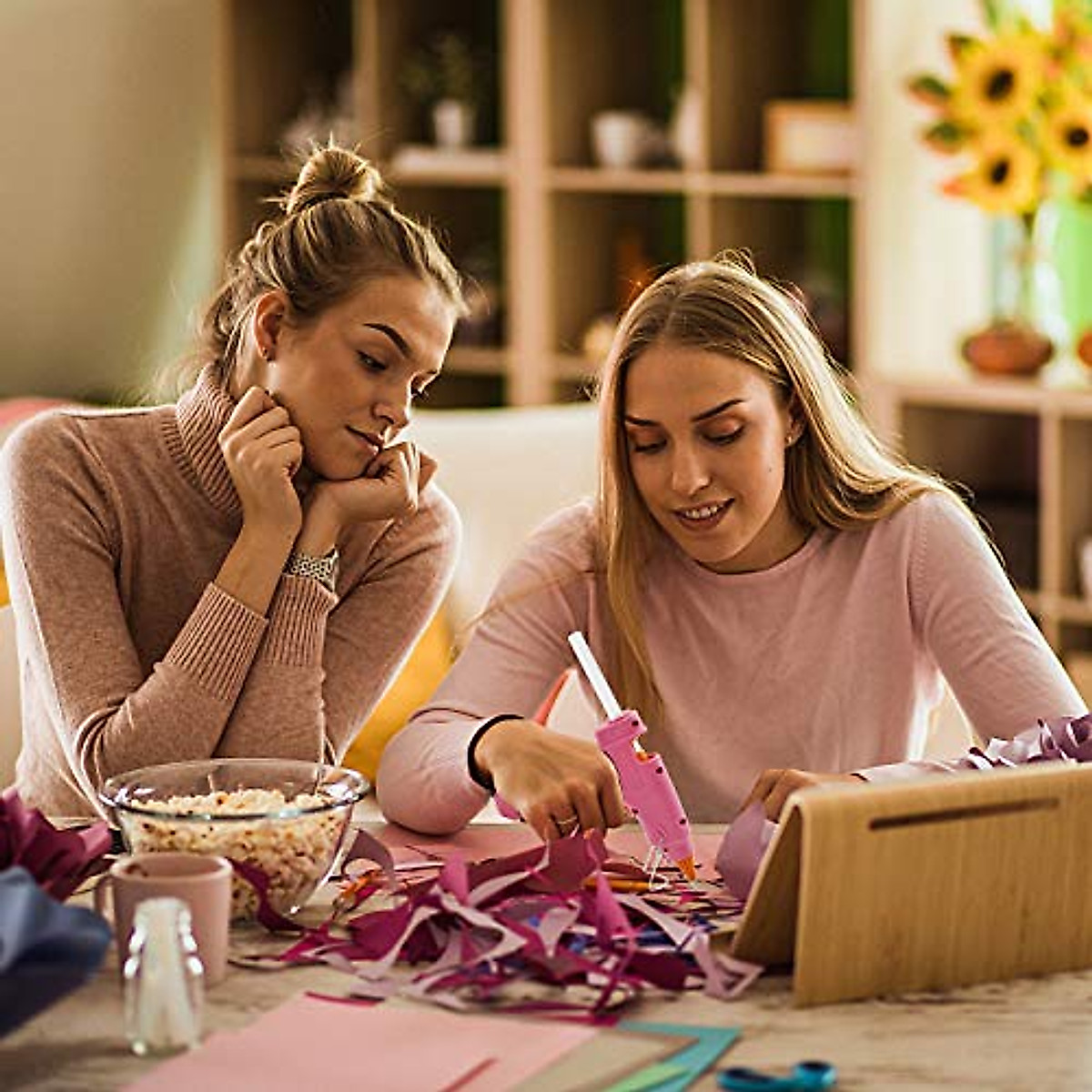 Hot Glue Gun with 40pcs Melt Glue Sticks, 30W Mini Hot Melt Glue Gun Kit, Melting Glue Gun Set, Glue Gun Mini for Crafts and Arts, School, Home, Quick Repairs, Sealing