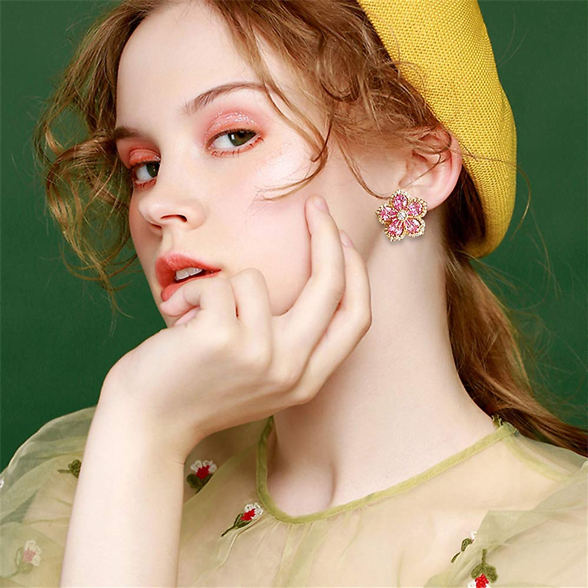 DAMLENG Handmade Chic Boho Pink Rhinestone Flower Statement Stud Earrings with Gold Flower Bud for Women Sister Mom Lover and Friends (Pink)