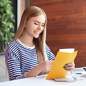 UCGOU Kraft Bubble Mailers 4x8 Inch 50 Pack Yellow Padded Envelopes #000 Small Business Mailing Packages Self Sealing Tear Resistant Boutique Bulk Mail Shipping Bags for Jewelry Makeup Supplies