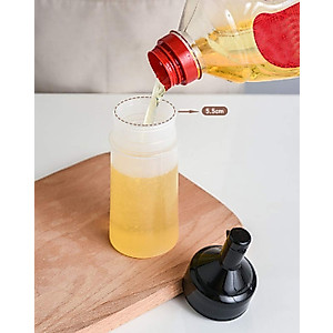 CTTPEG 250ml/8.5ounce Sauce bottle,Plastic Squeeze Bottles,for Condiments, Ketchup, Mayonnaise, Mustard, Hot Sauce, Olive Oil (Black)