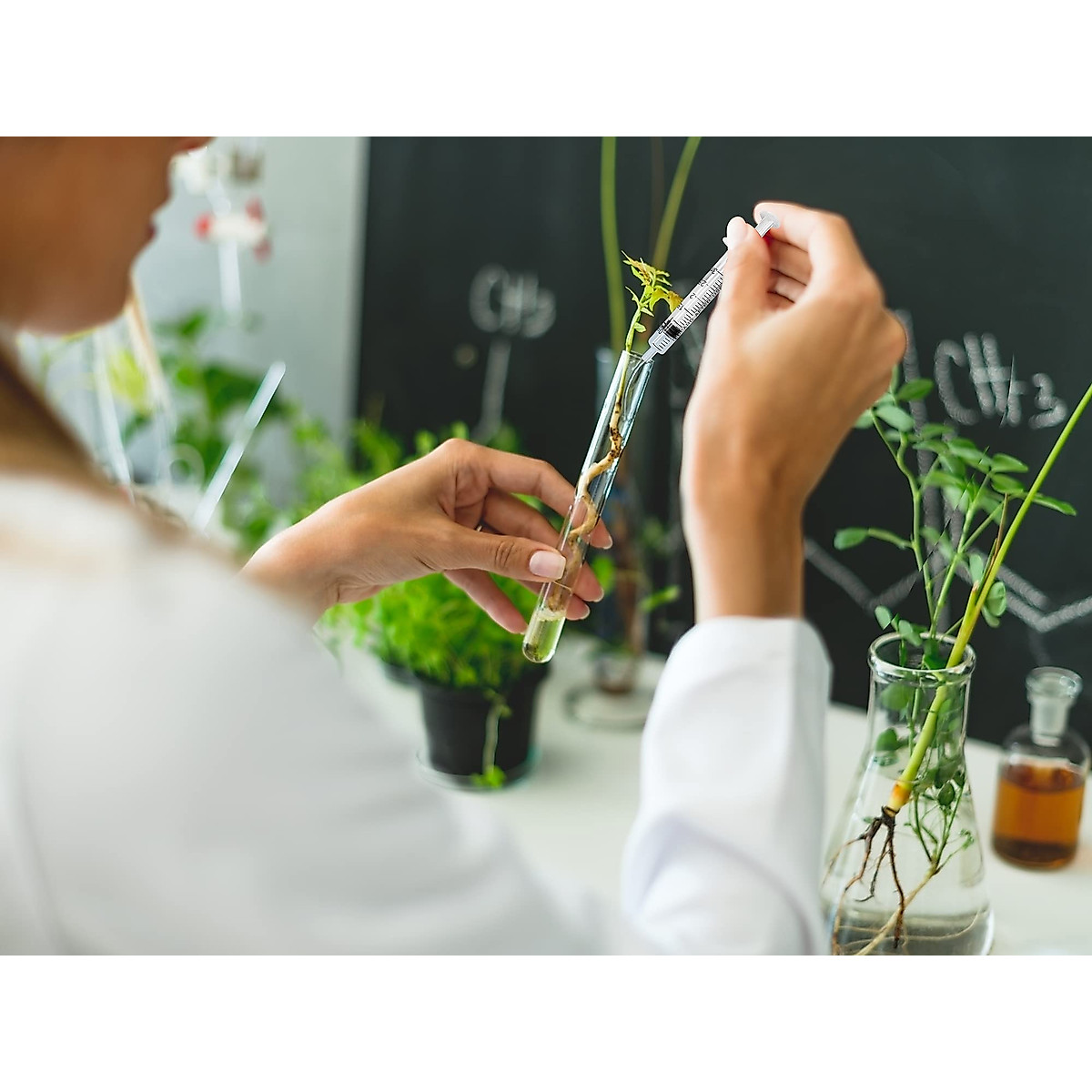 100 Pcs 1ml 1cc Syringe No Needle Plastic Syringe with Caps for Pets Oral, Refilling, Oil or Glue Applicator, Measuring or Transfering Tiny Amount of Liquids