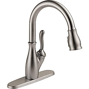 Delta 19978Z-SS-DST Leland Single-Handle Pull-Down Sprayer Kitchen Faucet with ShieldSpray in Stainless