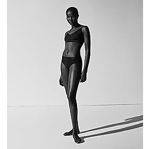 Calvin Klein Women's Invisibles Comfort Lightly Lined Seamless Wireless Triangle Bralette Bra, Bare, Large