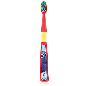 Oral-B Battery Powered Kids Manual Toothbrush, Finding Dory Characters, for Children and Toddlers 3+, Extra Soft Bristles - Pack of 6 (Characters and Colors Vary)