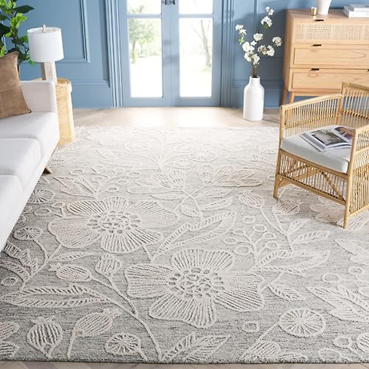 SAFAVIEH Jardin Collection Area Rug - 8' x 10', Grey & Ivory, Handmade Floral Wool, Ideal for High Traffic Areas in Living Room, Bedroom (JAR727F)