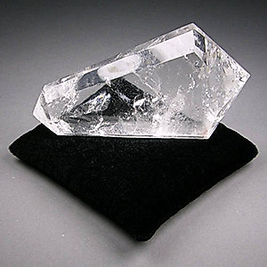 Resonant Energies 5.5 Inch Large Black Velvet Crystal Pillow Display Pad, Square, CPV3L