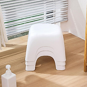 PRETYZOOM Step Stool for Kids, Plastic Skid-Resistant Foot Stool, Single Stool for Toddler Toilet Potty Training