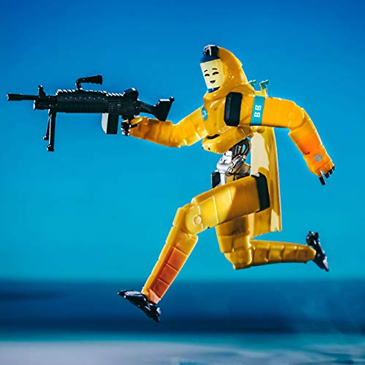 FORTNITE Legendary Series, 1 Figure Pack - 6 Inch P-1000 Collectible Action Figure - Includes 4 Interchangeable Faces, 1 Harvesting Tool, 2 Weapons, 1 Back Bling - Collect Them All