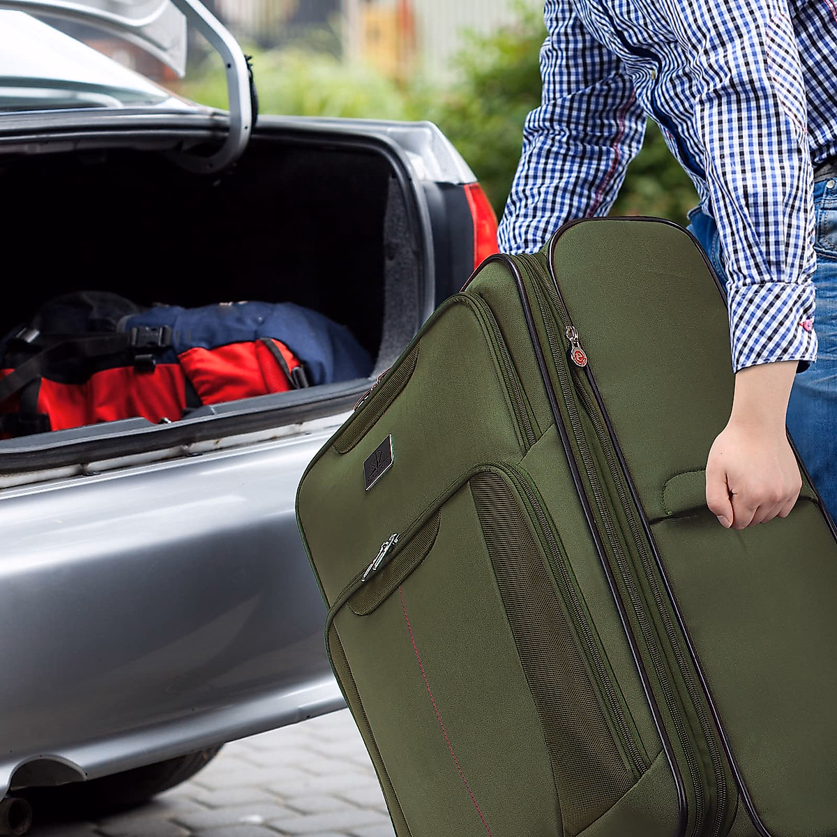 Verdi Softside Expandable Luggage with Spinner Wheels, color, 2-Piece Suitcase Set (20/24) olive