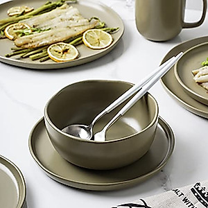 Stone Lain Tom Stoneware Reactive Glaze Dinnerware Set, 16-Piece Service for 4, Olive