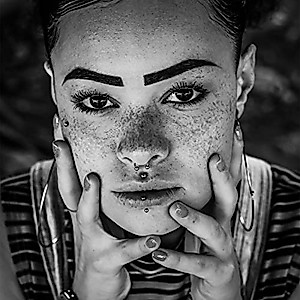 Aumeo 140PCS Stainless Steel Body Piercing Kit 14G 16G 20G Piercing Needles Belly Button Rings Tongue Tragus Cartilage Helix Daith Rook Earring Lip Eyebrow Nose Rings Body Jewelry Tool