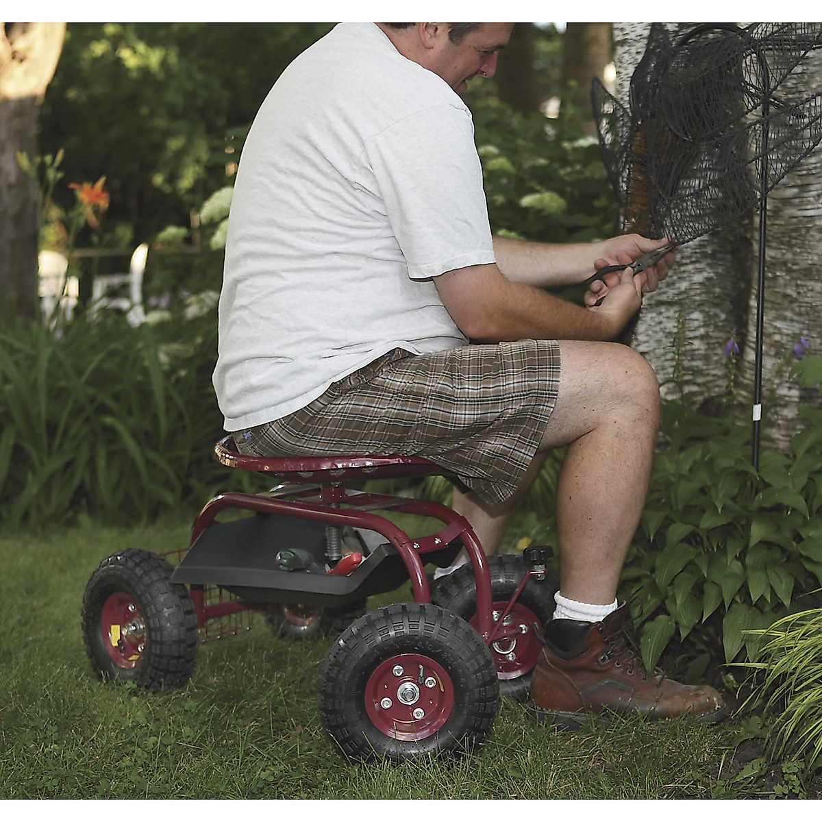 Ironton Rolling Garden Seat with Turnbar