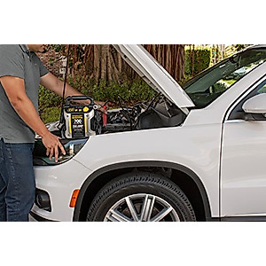 STANLEY FATMAX J7CS Portable Power Station Jump Starter: 700 Peak/350 Instant Amps, 120 PSI Air Compressor, 3.1A USB Ports, Battery Clamps