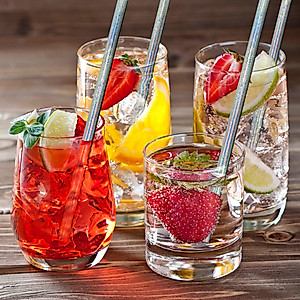 Naturalik 100-Pack Extra Durable Iridescent Paper Straws Biodegradable- Premium Eco-Friendly Paper Straws Bulk- Drinking Straws for Juices, Restaurants and Party supplies, 7.7" (Silver, 100ct)