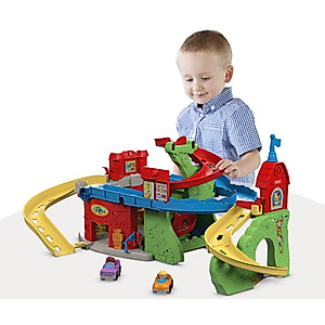 Fisher-Price Little People Toddler Race Track Playset Sit ‘n Stand Skyway, 34+ Inches Tall, 2 Toy Cars for Ages 18+ Months