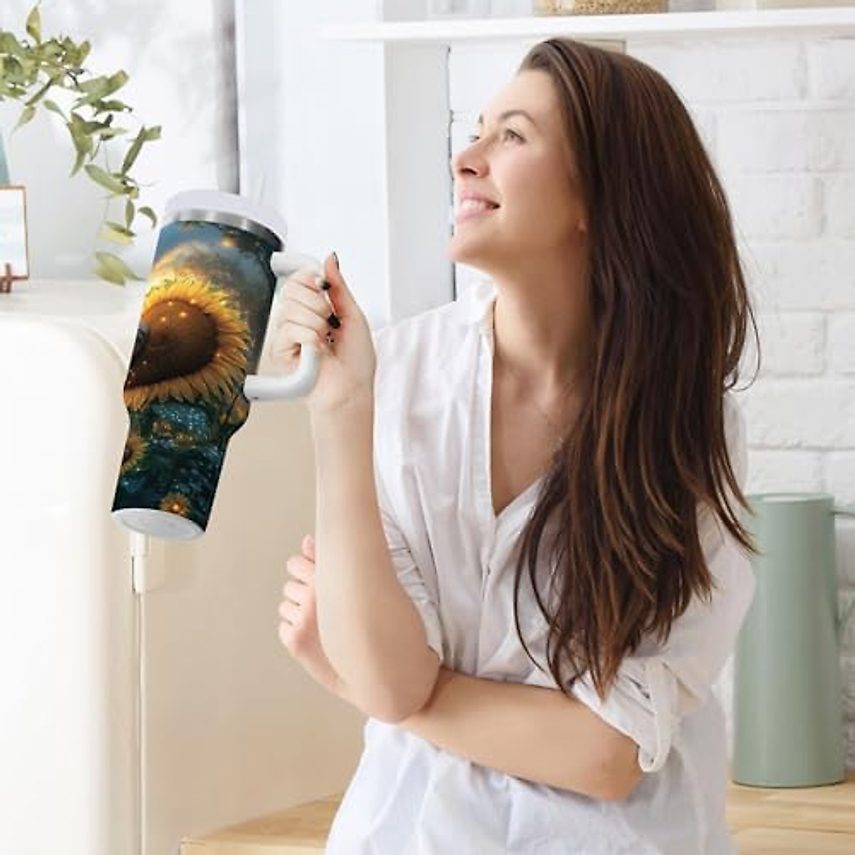 Slewiaeky Tumbler with Handle 40 oz Lovely Beast Dinosaur T Rex Travel Mug with Lid and Straw Stainless Steel Vacuum Insulated Water Bottle Cup for Iced Tea Coffee Cold Beverages Cup Holder Friendly