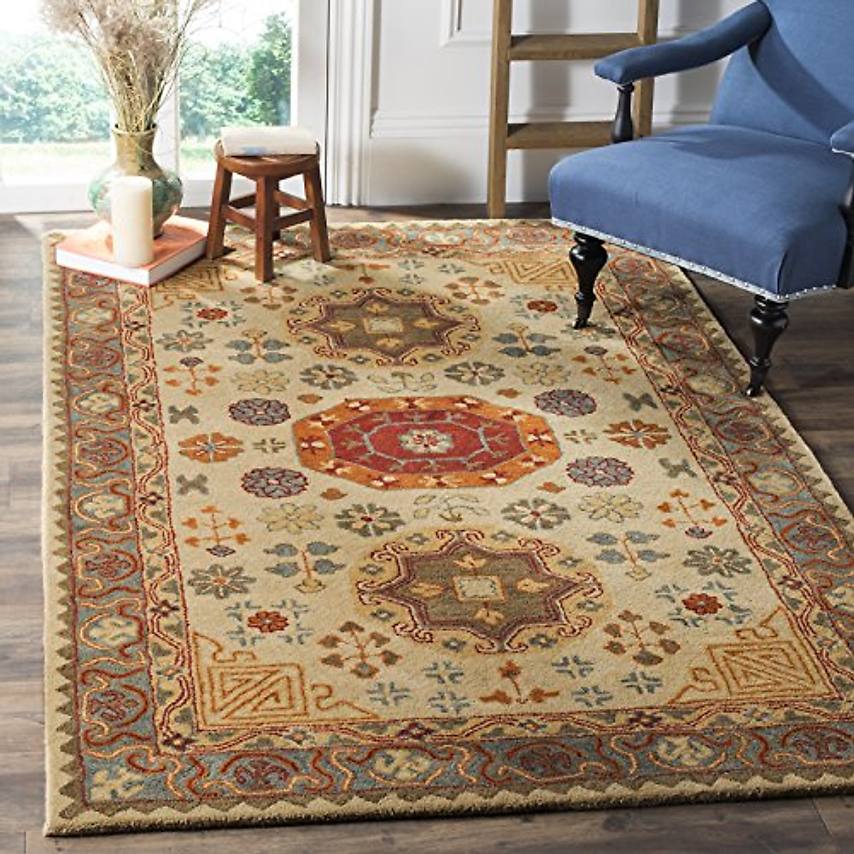 SAFAVIEH Heritage Collection 9' x 12' Beige / Multi HG402A Handmade Traditional Oriental Premium Wool Area Rug