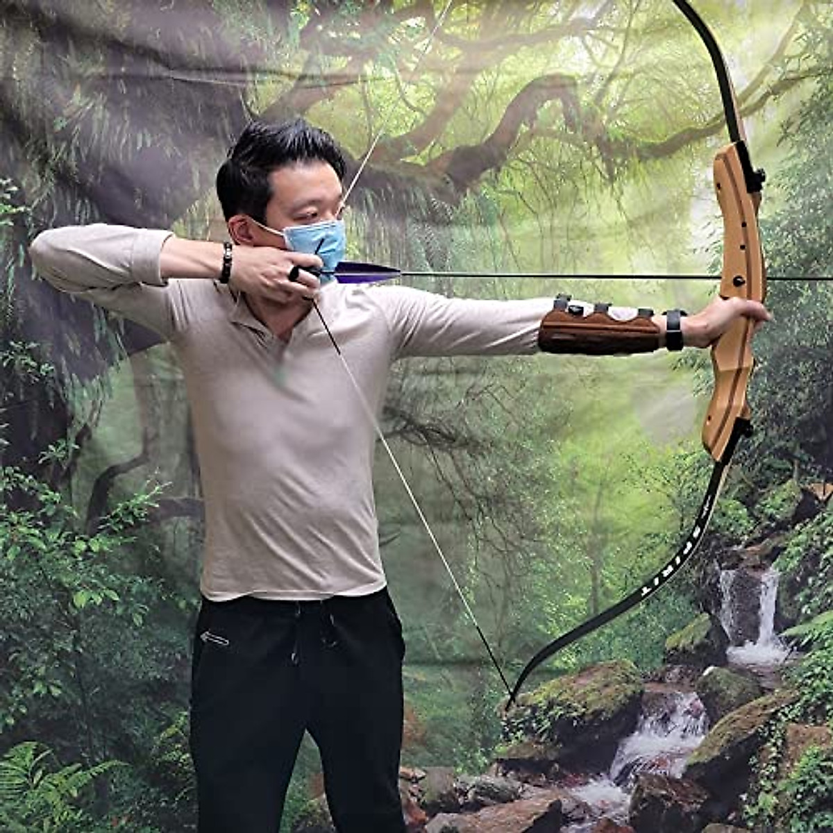 Southland Archery Supply SAS Spirit 62" Take Down Recurve Bow - Black (22lbs, Left)