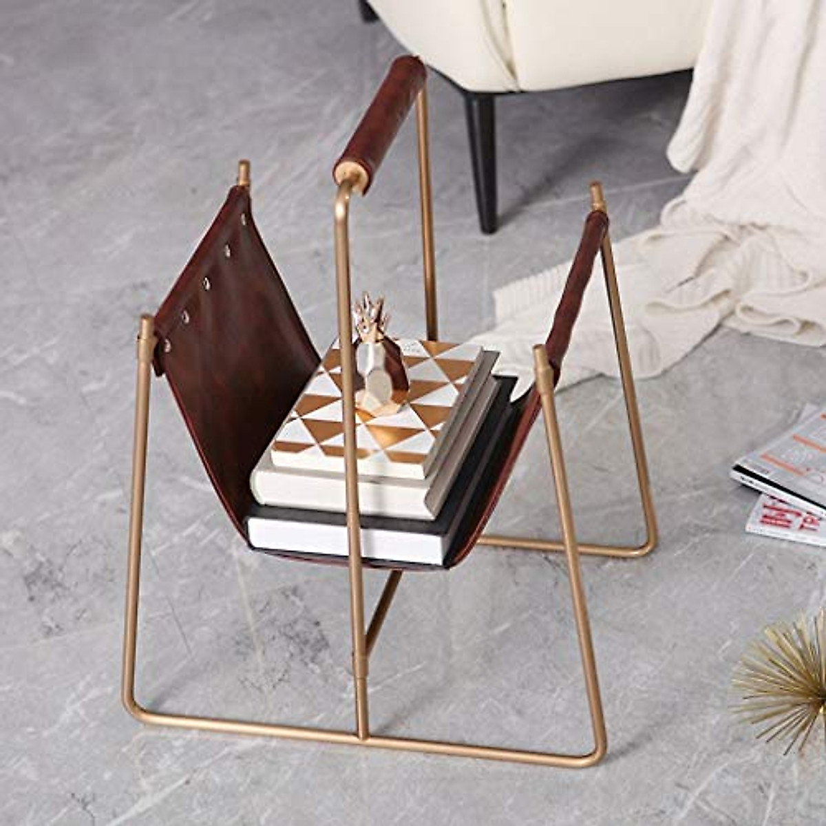 Magazine & Newspaper Baskets Magazine Rack Simple Small Newspaper Rack Desktop Debris Storage Basket Leather Luxury Storage Rack Decorative Bookshelf Craft Decorations