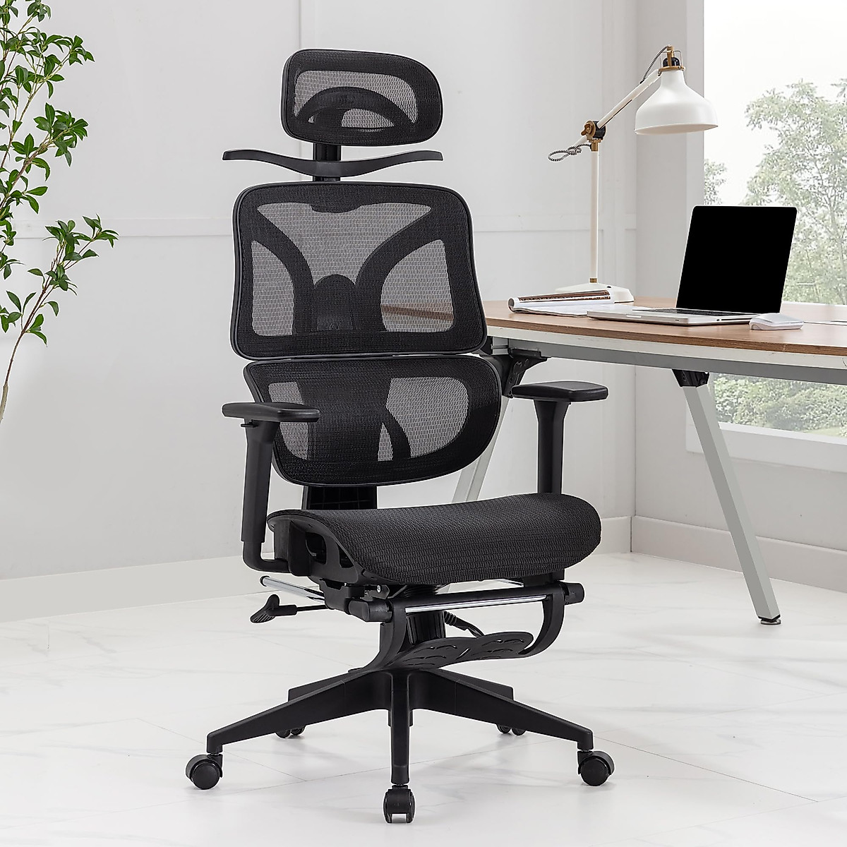 VECELO Swivel Ergonomic High Back Mesh Office Chair with Retractable Footrest, Adjustable Backrest, Tilt Function, 3D Armrests & Headrest, Lumbar Support for Executive/Computer Desk/Task Work, Black