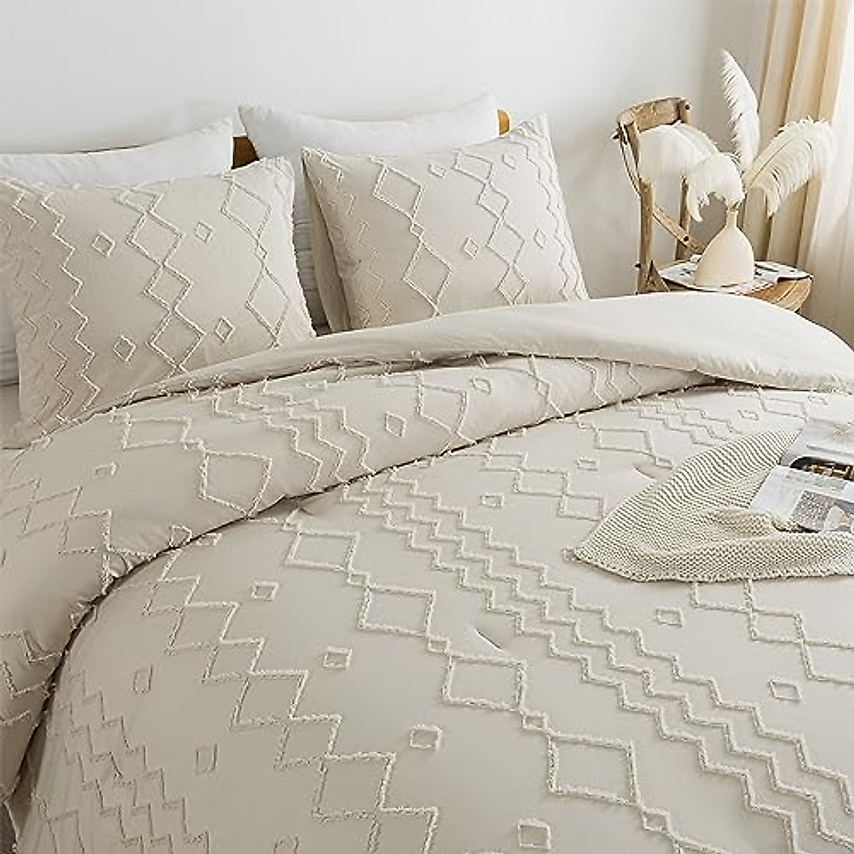 Andency Beige Tufted Comforter Set King(104x90Inch), 3 Pieces(1 Boho Comforter, 2 Pillowcases) Textured Farmhouse Comforter, Soft Microfiber Down Alternative Geometric Comforter Bedding Set