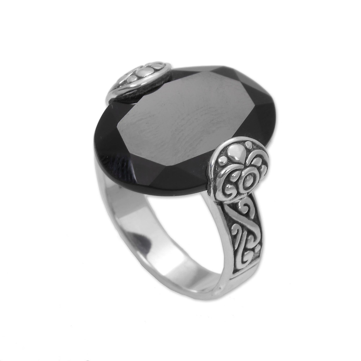 NOVICA Artisan Handmade Onyx Cocktail Ring Oval Sterling Silver from Bali Red Single Stone Indonesia Birthstone [crownbezel 0.8 in H x 0.7 in W x 0.2 in D Band Width 5 mm W] ' Mysterious Oval'