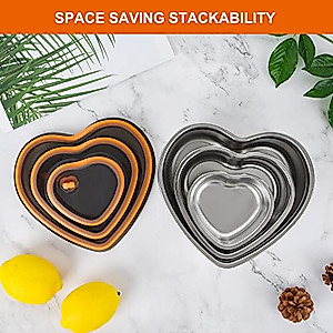 MOMULL Large Stainless Steel Food Containers With Lids, 3-Piece Set of Heart-Shaped Snack Containers, 304 Stainless Steel Lunch Container, Bento Box for Kids, Metal Leak-Proof Food Storage Containers