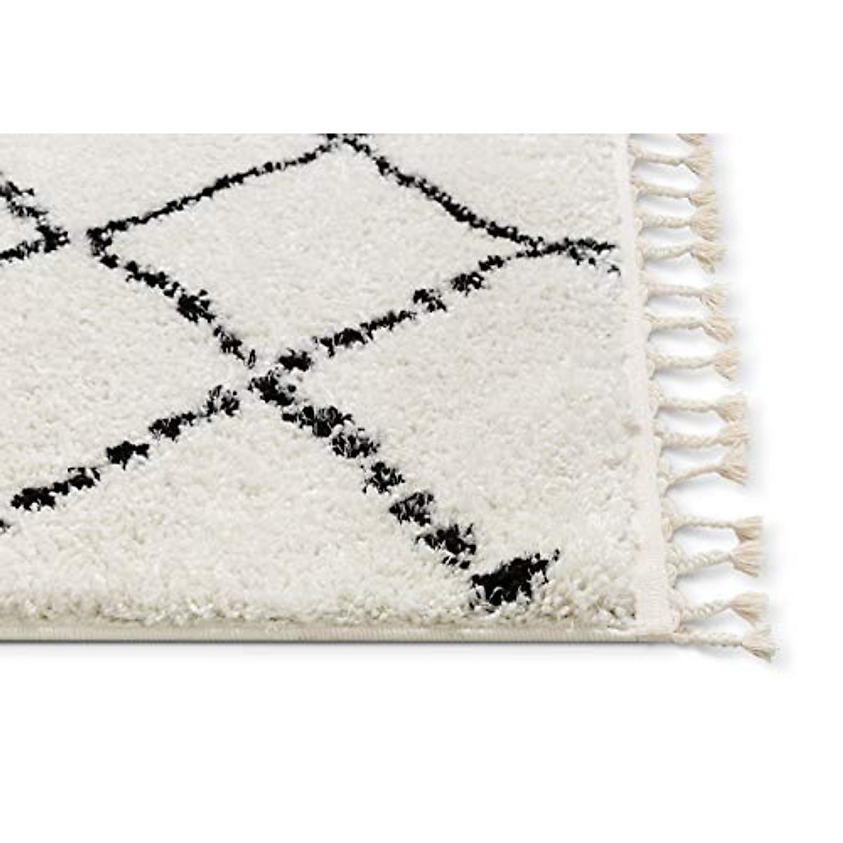 Well Woven Panto Ivory Moroccan Shag Diamond Trellis Pattern Area Rug (5'3" x 7'3")