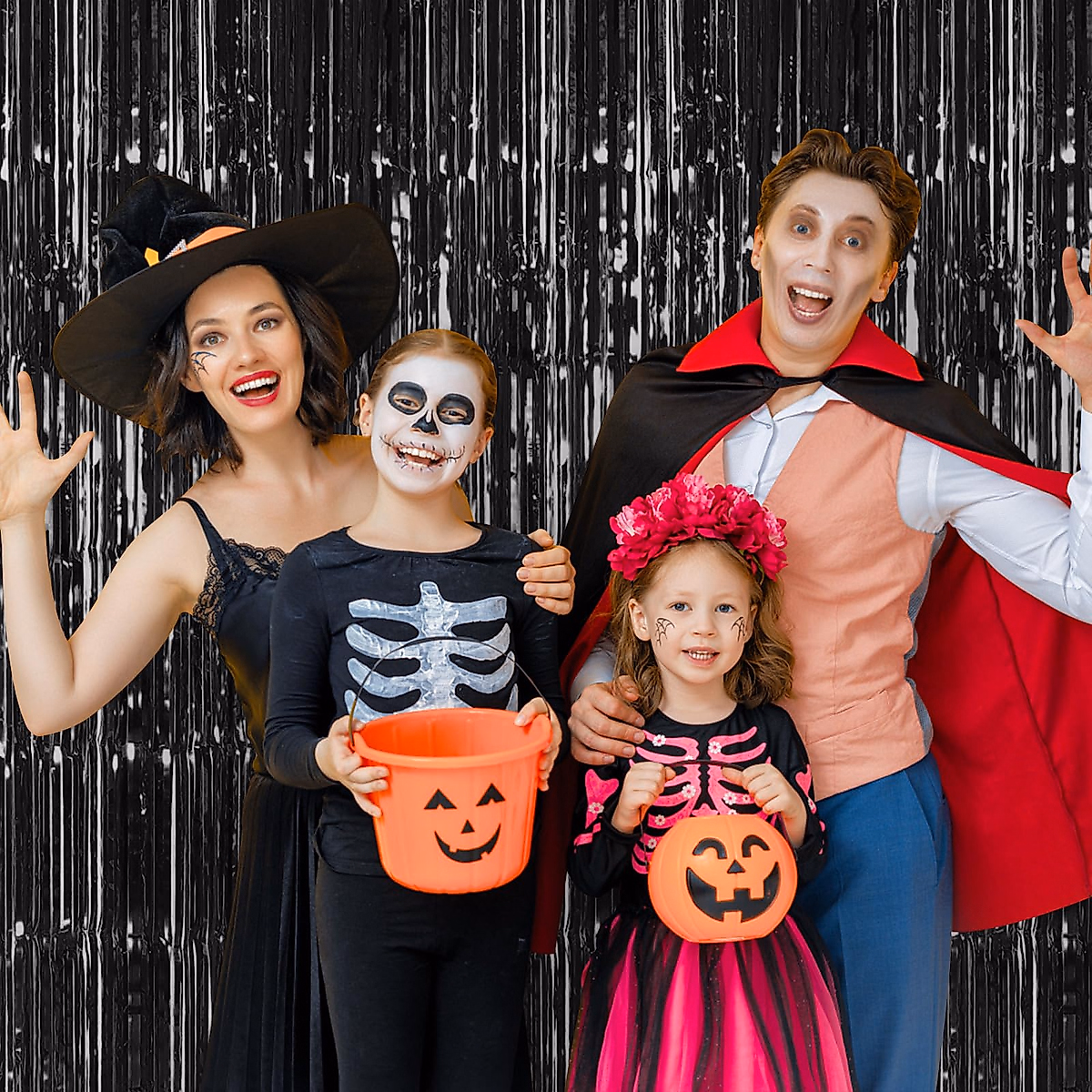 5 Pack Black Fringe Backdrop 3.2ft x 8.2ft Foil Curtain Tinsel Foil Fringe Curtains Backdrop Tinsel Backdrop Streamers for Birthday Curtain Party Decoration Wedding Christmas Decoration (Black)