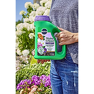 Miracle-Gro Shake 'N Feed Rose & Bloom Plant Food, Plant Fertilizer, 4.5 lbs. (6-Pack)