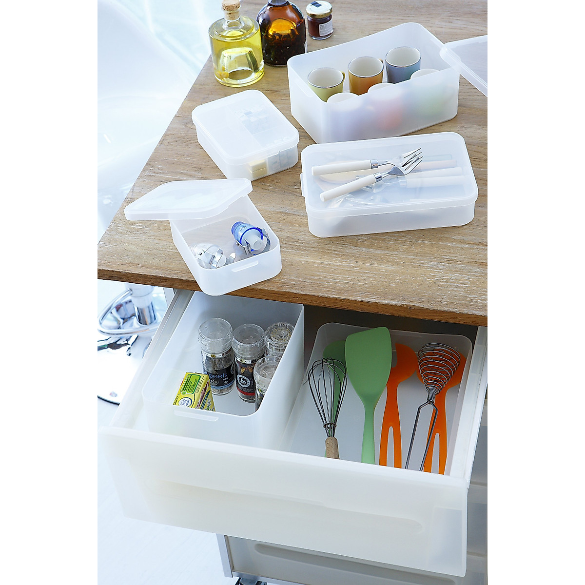 Sundis DEEP Transparent Rotho Pure Box A5 Size Tief, One