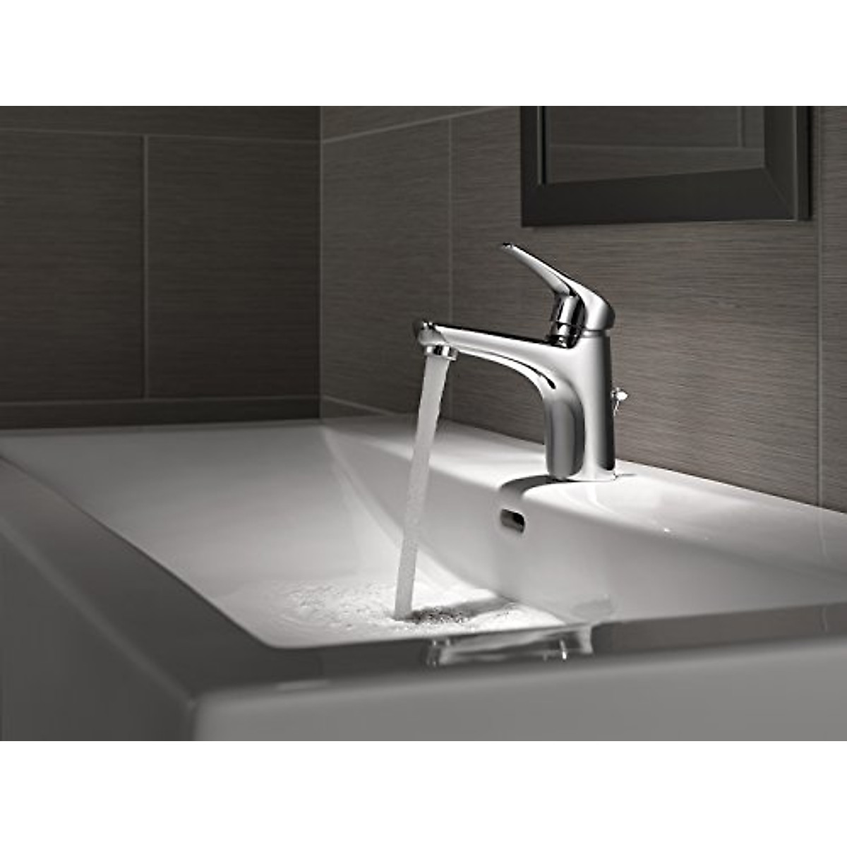 Delta Faucet Modern Single Hole Bathroom Faucet, Single Handle Bathroom Faucet Chrome, Bathroom Sink Faucet, Drain Assembly, Chrome 534LF-HGM-PP