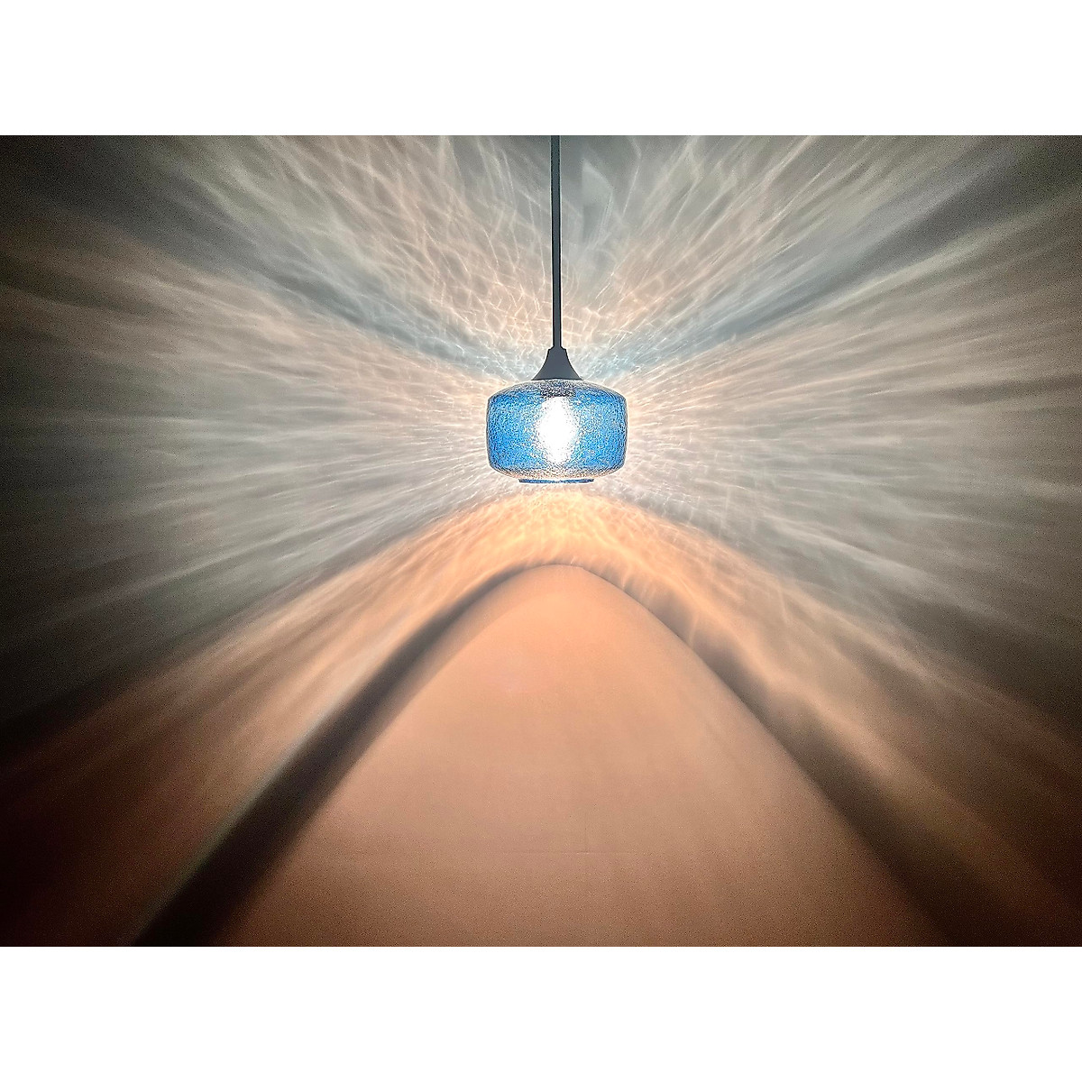 1 Light Hanging Indoor Kitchen Island Pendant Light 7.75" Ancient Seeded Glass Pendant Ceiling Light Fixtures Modern Farmhouse Dinning Over Sink Hallway (Blue Glass, 1 Pack)