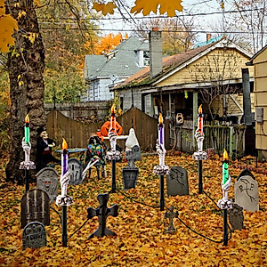 Halloween Solar Candle Light Stakes, 6 Pcs Skeleton Hands Hold Lighted Candle Paito Decor Pathway Makers, Waterproof Light Up Figurine for Outdoor Indoor Halloween Party Decorations