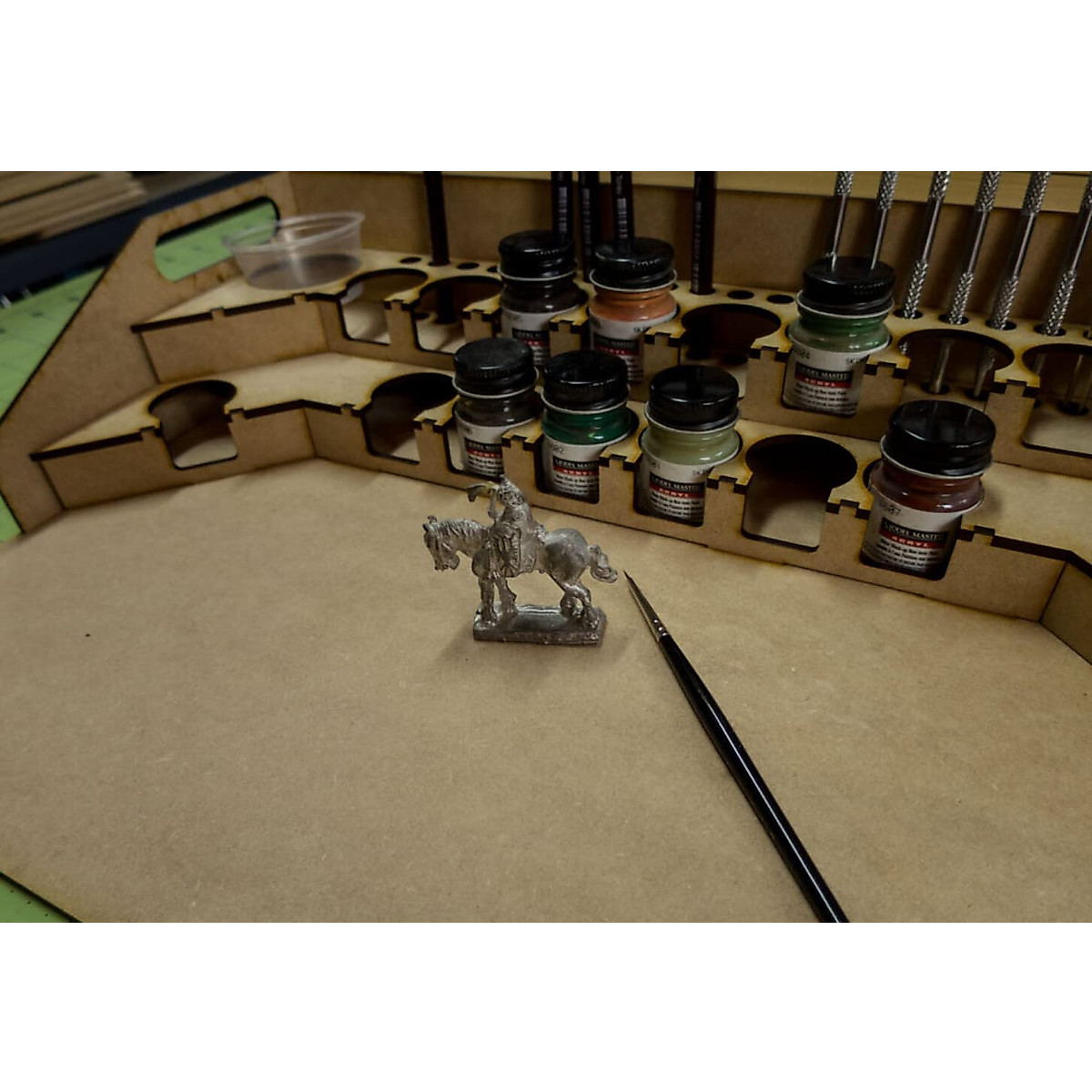 GameCraft Miniatures Painting Station - 34mm for GW, Citadel, Model Master, etc